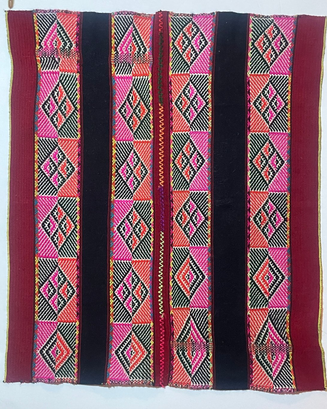Stunning Saqas Tika Mesa Cloth / Lliklla - Fair Trade Tribal Store